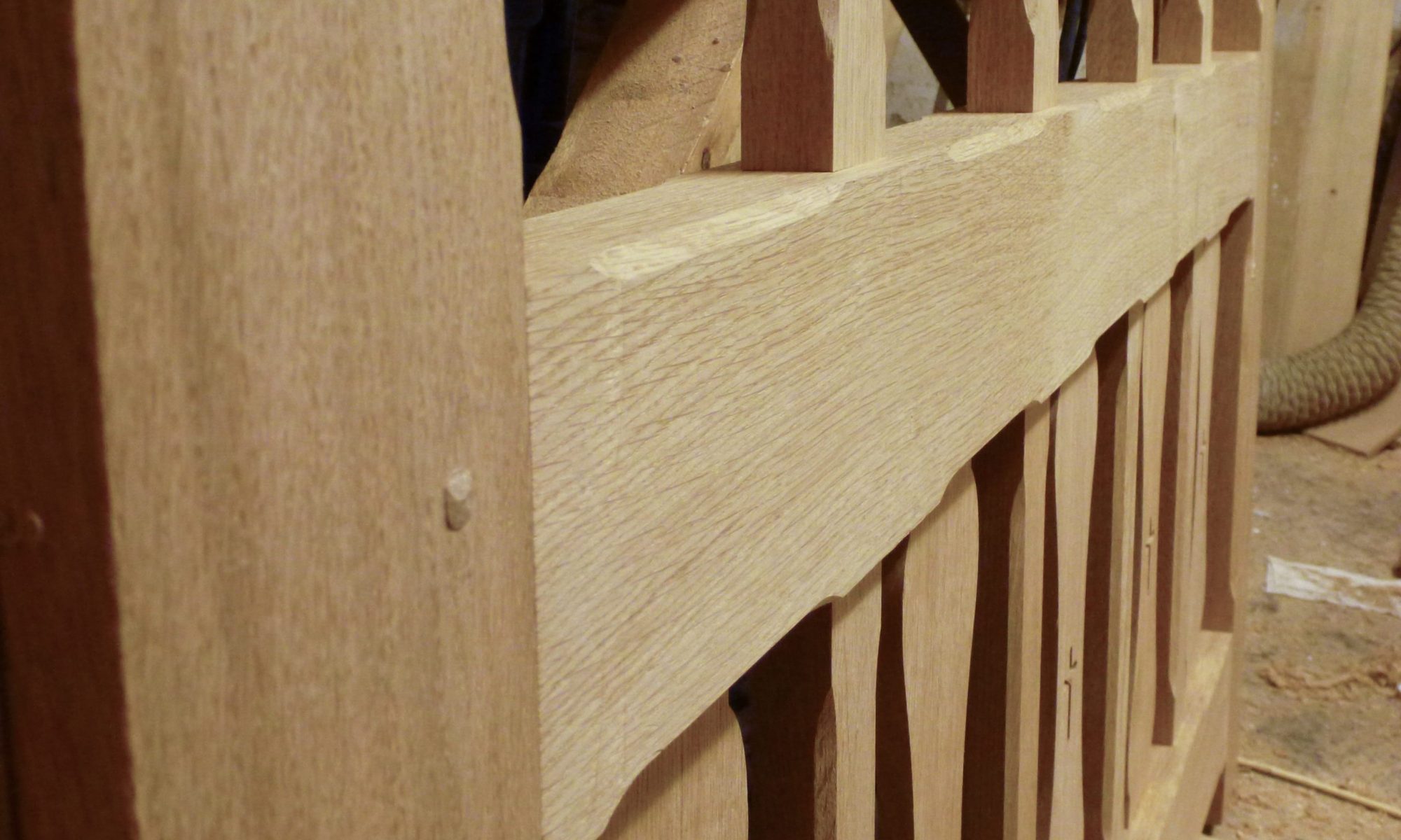 Tom Warlow – Furniture : Kitchens : Joinery